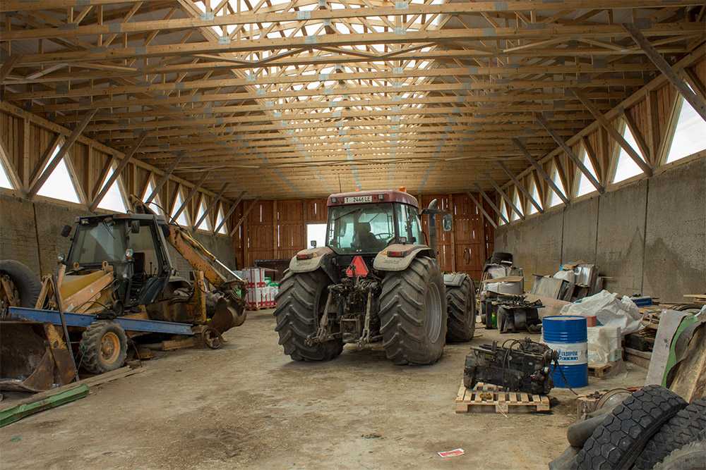 Lielopu izsoļu nama tehnikas noliktava - Freimans