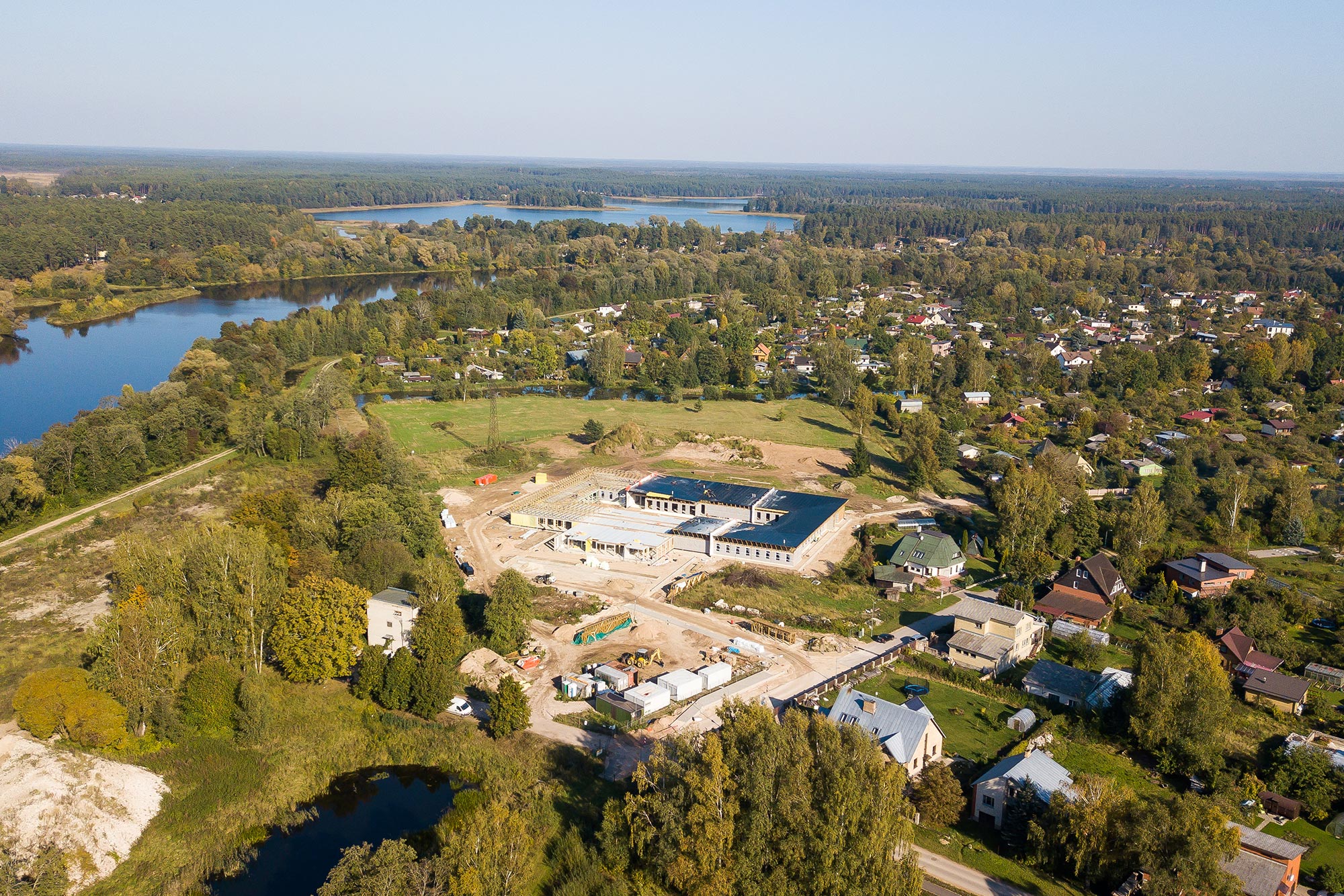 Koka kopnes vidusskolai Carnikavā | Freimans